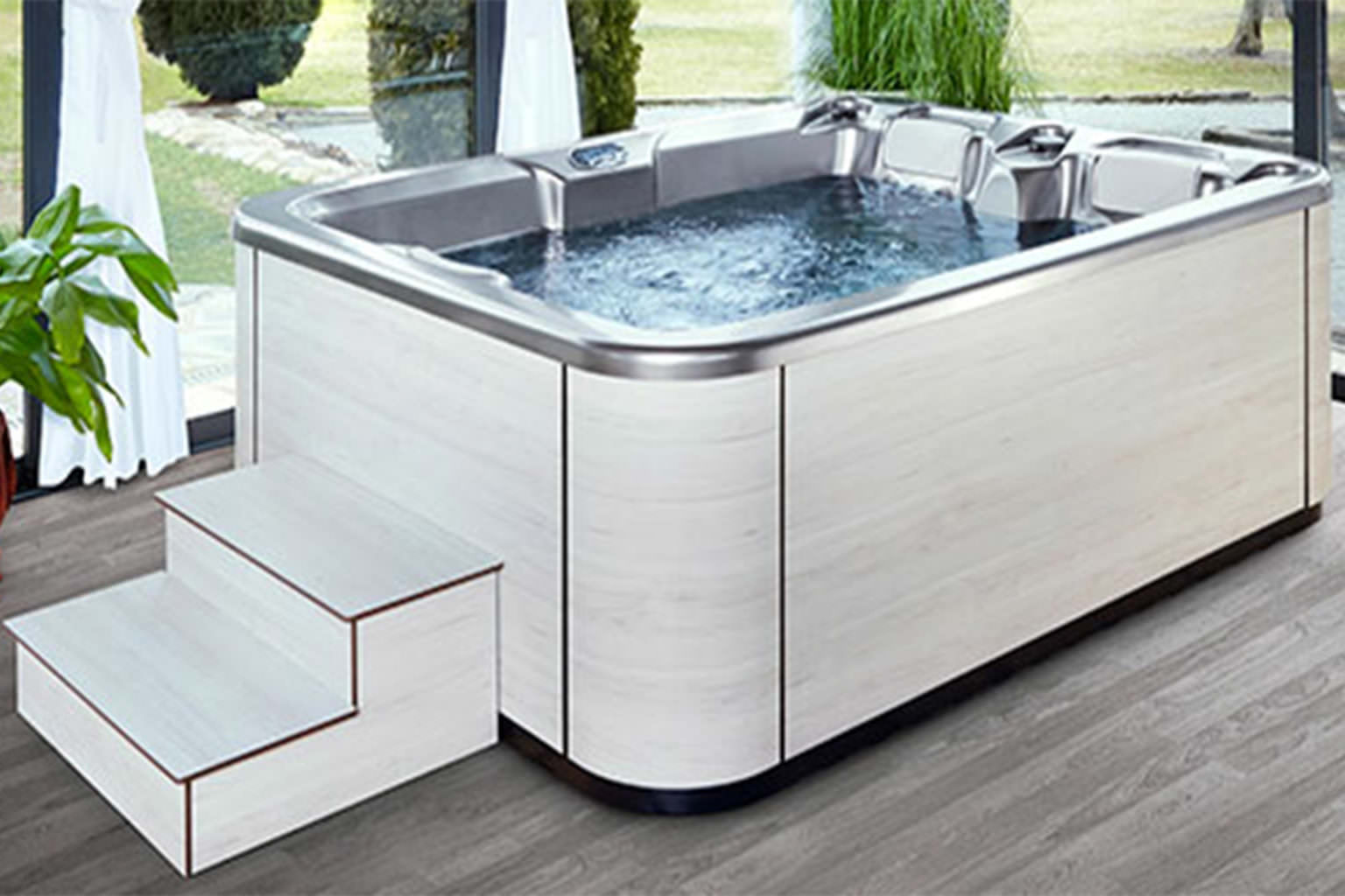 MINI POOLS AND HYDROMASSAGE BATHTUBS